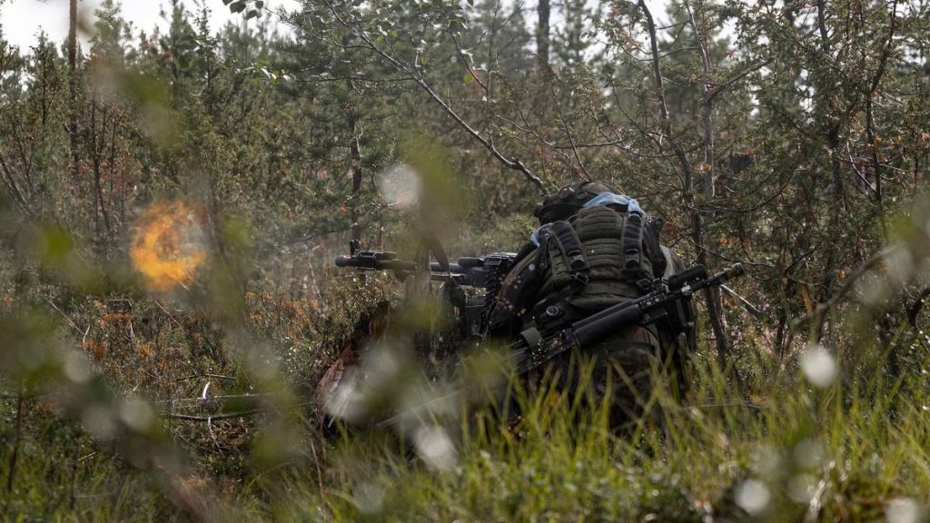 Norwegian and Finnish armies train together in Lapland (22-26 July ...